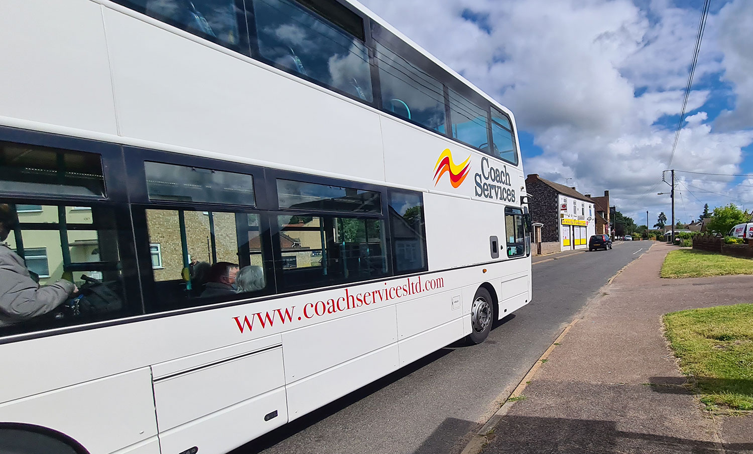 Free bus and taxi services for all those travelling for a vaccination ...